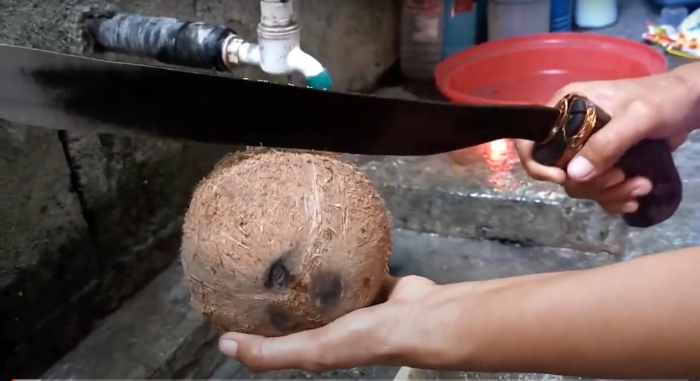 How to Make Refined Coconut Oil Traditionally: Perfect for Cooking ...
