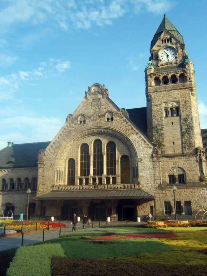 Visiting Metz, France and Its Monumental Railroad Station: Memories of ...