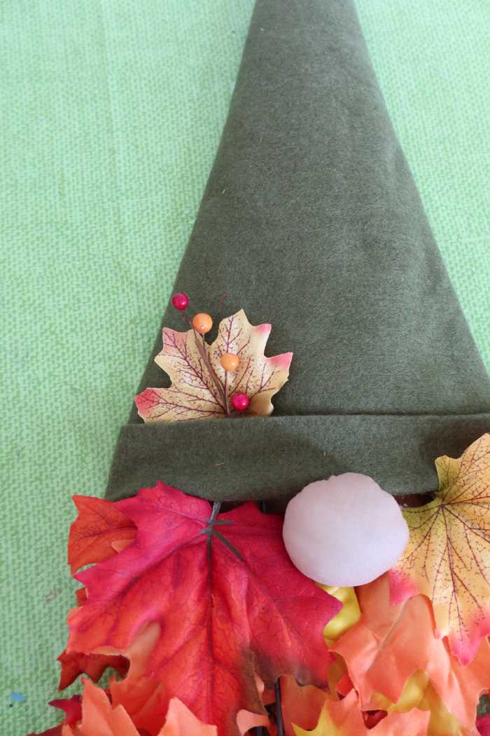 How to Make a Cute Fall Gnome Door Decoration - HubPages