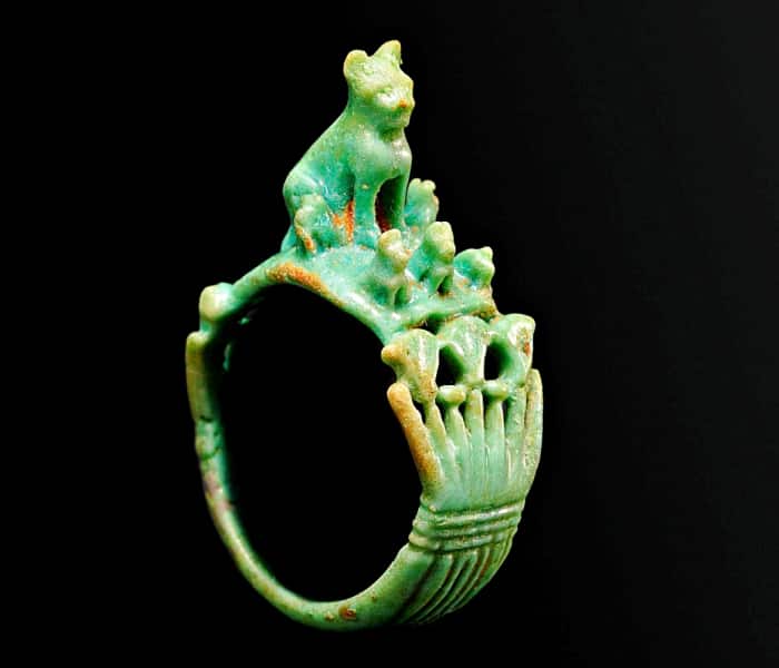 200+ Magical, Mystical Cat Names - HubPages