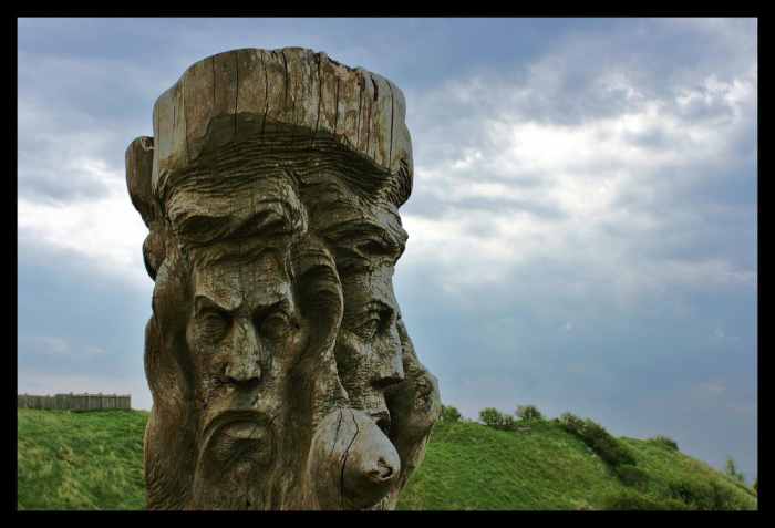 Svantovit: The Elusive Four-Headed God of War - HubPages