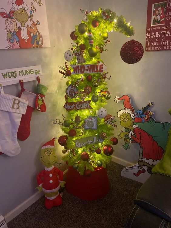 45+ Easy Grinch Christmas Decor and Party Ideas - HubPages
