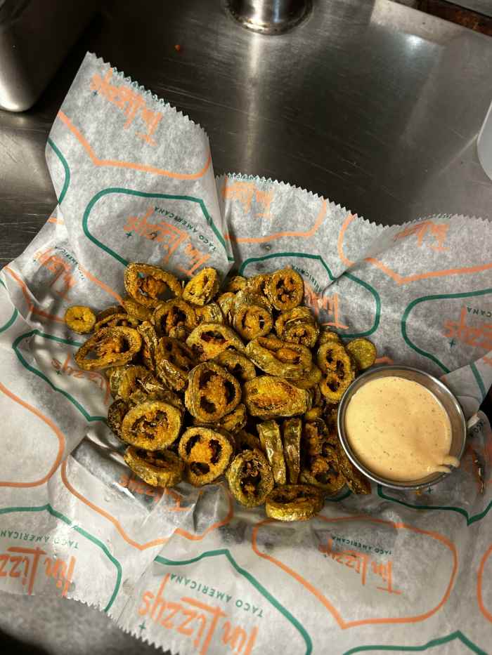 A Review of Tin Lizzy's Cantina - HubPages