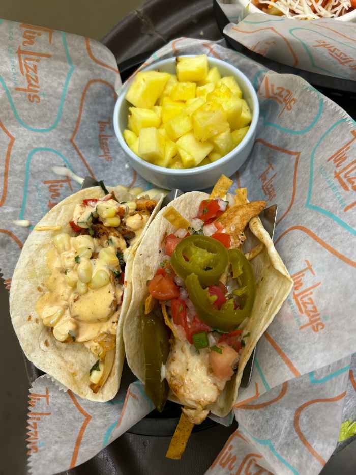 A Review of Tin Lizzy's Cantina - HubPages