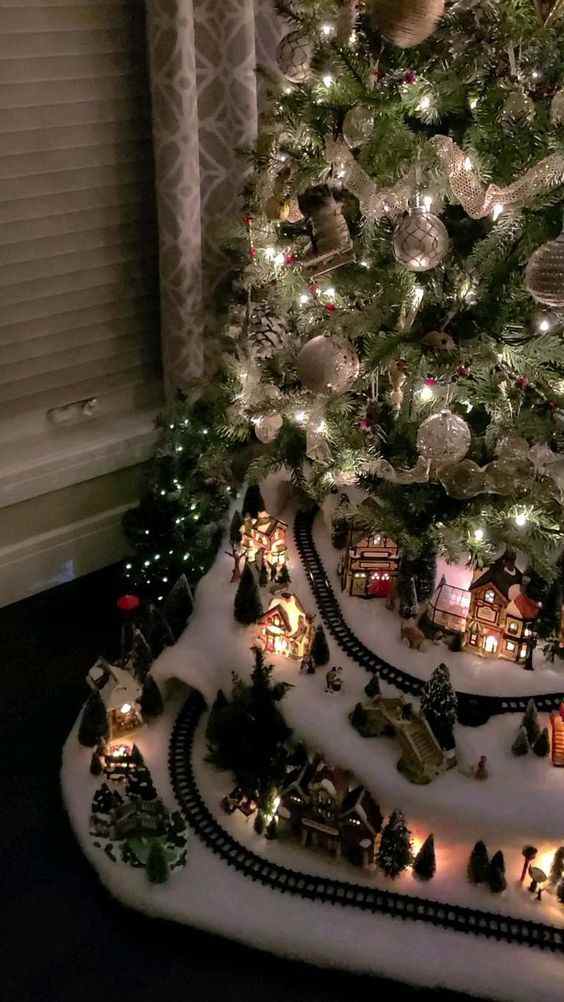 30+ Christmas Village Display Ideas Your Family Will Love - HubPages