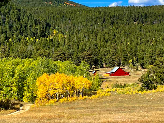 11 Easy Walks and Hikes to See Fall Colors in Colorado - HubPages