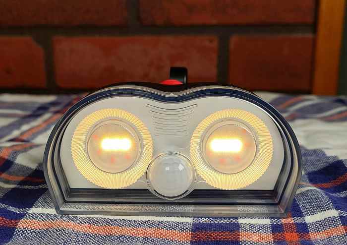 Review of the Linkind SL5 Smart Solar Outdoor Lights - HubPages