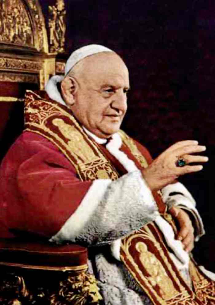 The Beauty of Prayer and the “Good Pope” - HubPages