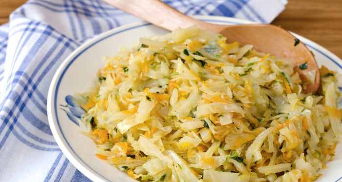 What Does It Mean When Cabbage Has Black Spots? - HubPages