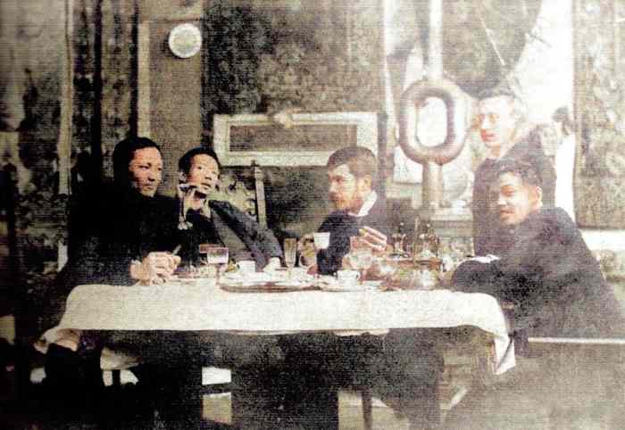Revisiting Rizal’s Wacky Photos - HubPages