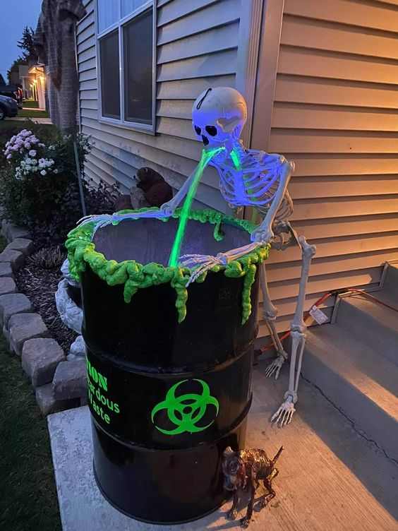 55+ Spooky DIY Outdoor Halloween Decorations - HubPages