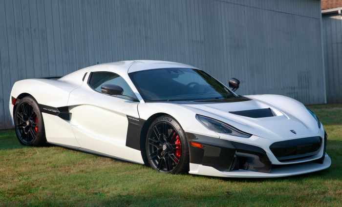 20 Iconic Cars With Engines in the Back - HubPages