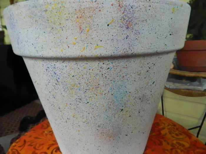 Decorate Clay Pots With a Splatter-Paint Technique or Napkins - HubPages