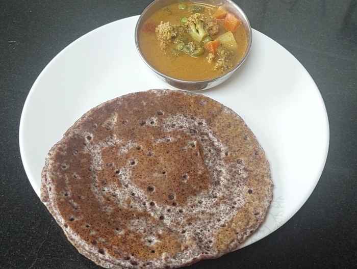 Whole Ragi Dosa - Vegetable Kurma Combo - HubPages