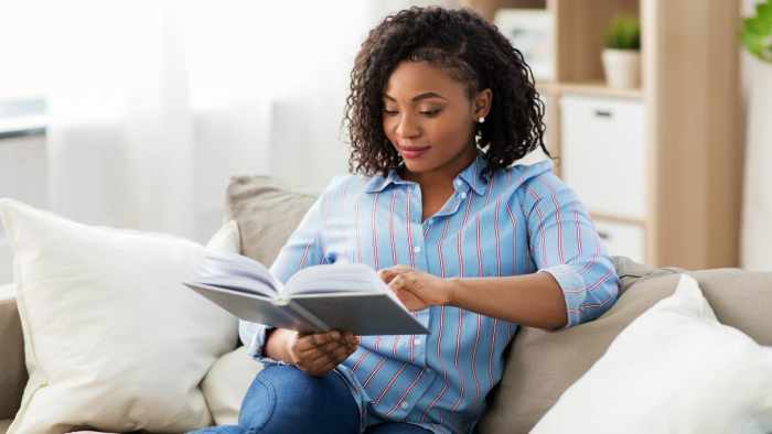 Book Review: "Girl, Interrupted" by Susanna Kaysen - Owlcation