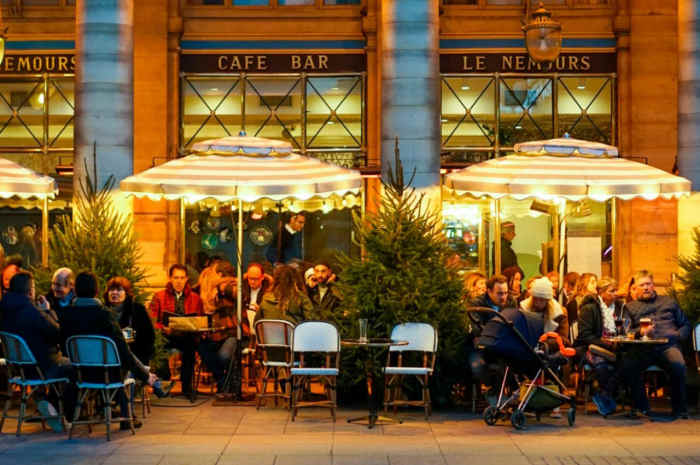 How to Write a Restaurant Review (10 Tips Plus Examples) - HubPages