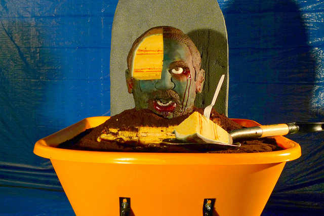 Zombie Scary Halloween Theme Cakes - HubPages