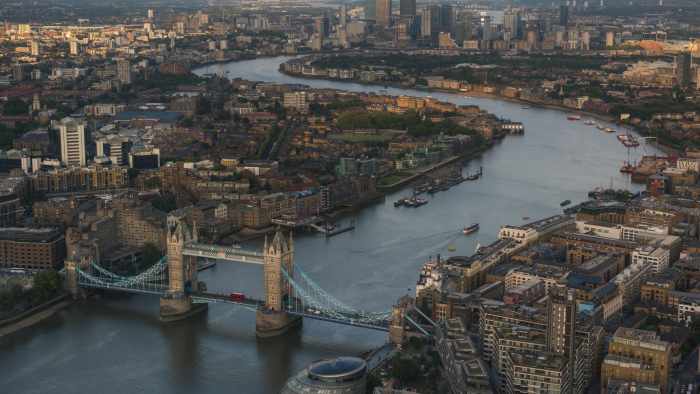 The 33 Bridges on the River Thames - HubPages