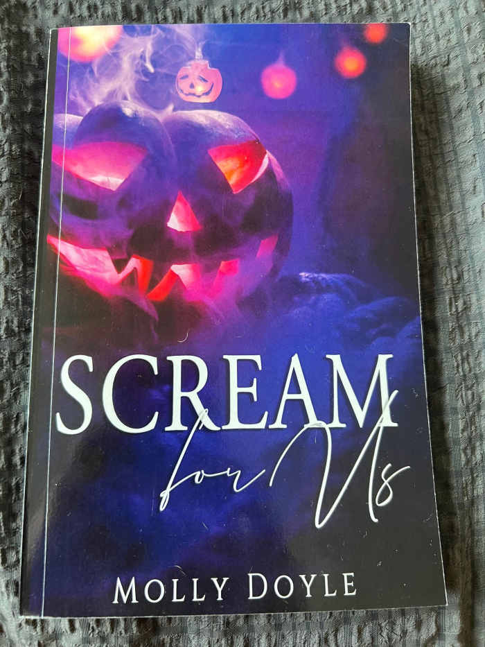 A Review of Scream For Us By Molly Doyle - HubPages