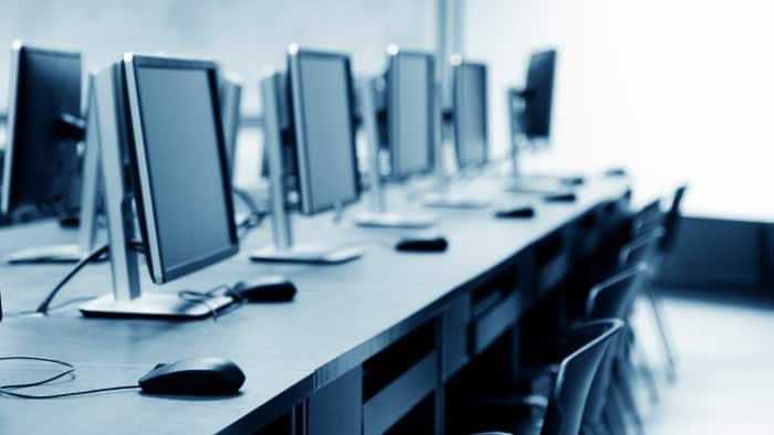 8 Best Android App Emulators for Windows - HubPages