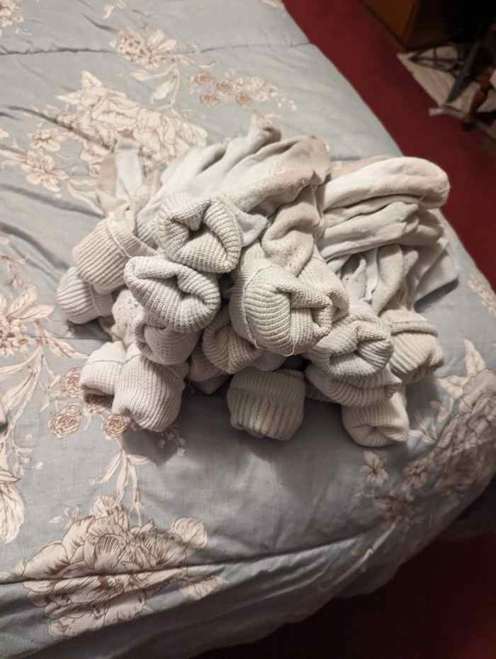 Sock Sorting - Perhaps the Pile Method Isn't the Best Method - HubPages