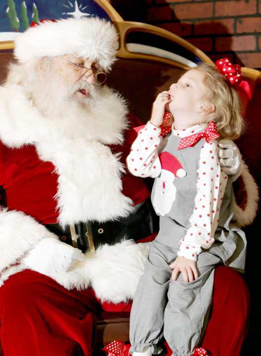 How to Become a Mall Santa - HubPages