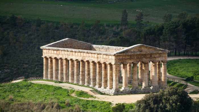 The Influence of Ancient Greek Architecture - Owlcation