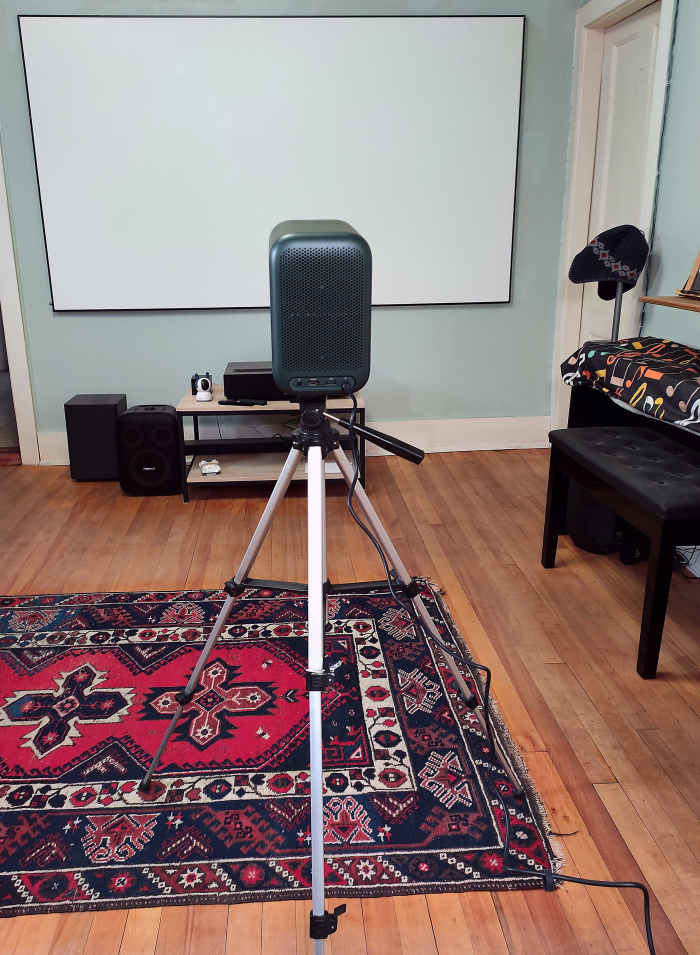 Review of the Xming Page One Projector - HubPages