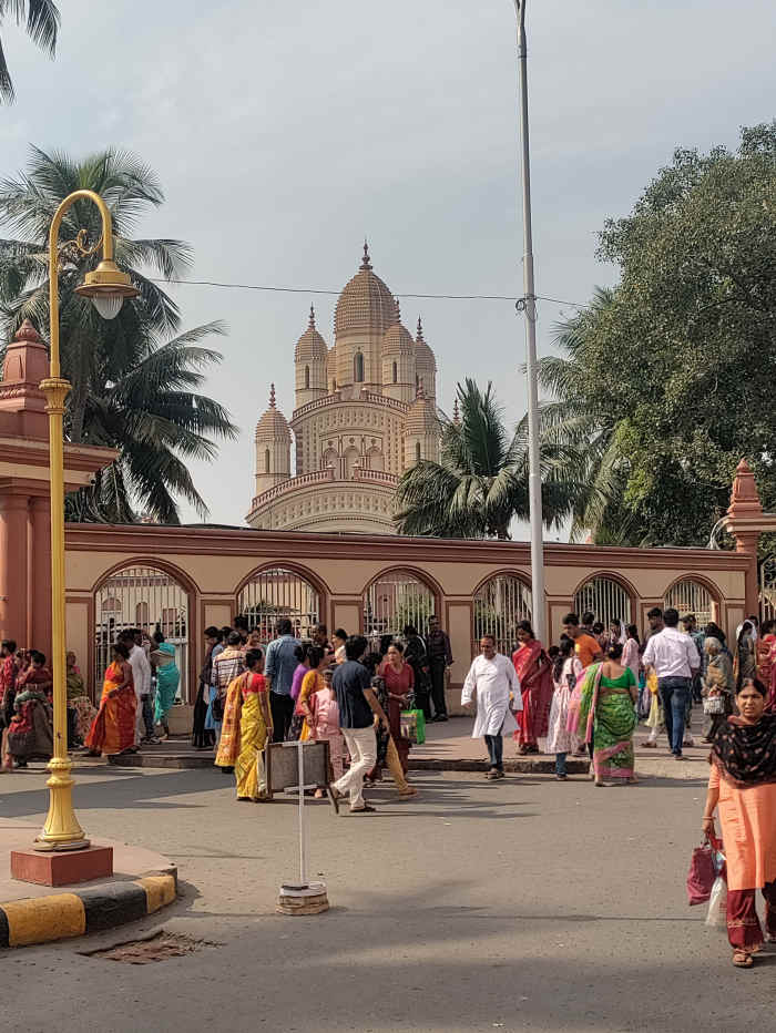 Terracotta decorations in Kali temples of West Bengal : a study of ...