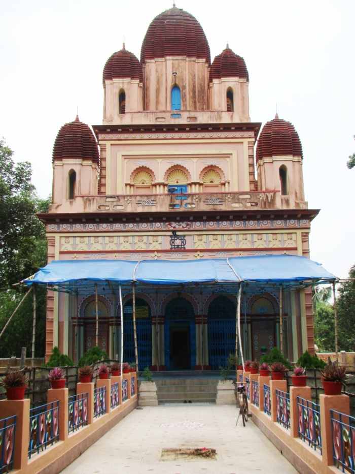 Terracotta decorations in Kali temples of West Bengal : a study of ...