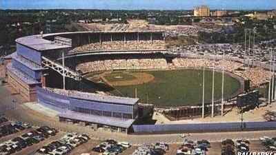 Watching Braves Baseball Games at Milwaukee County Stadium in The 1950s ...
