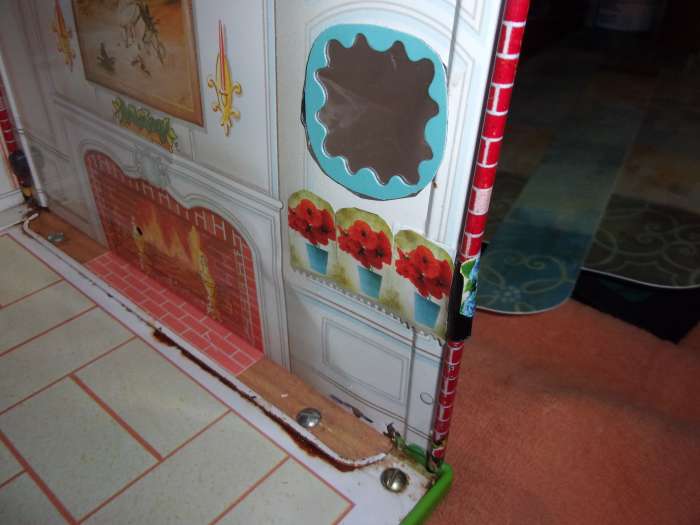 Fixing up an Abandoned Wolverine Town & Country Metal Doll House - HubPages