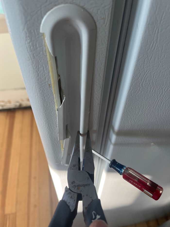 How to Replace a Recessed Refrigerator Door Handle - HubPages