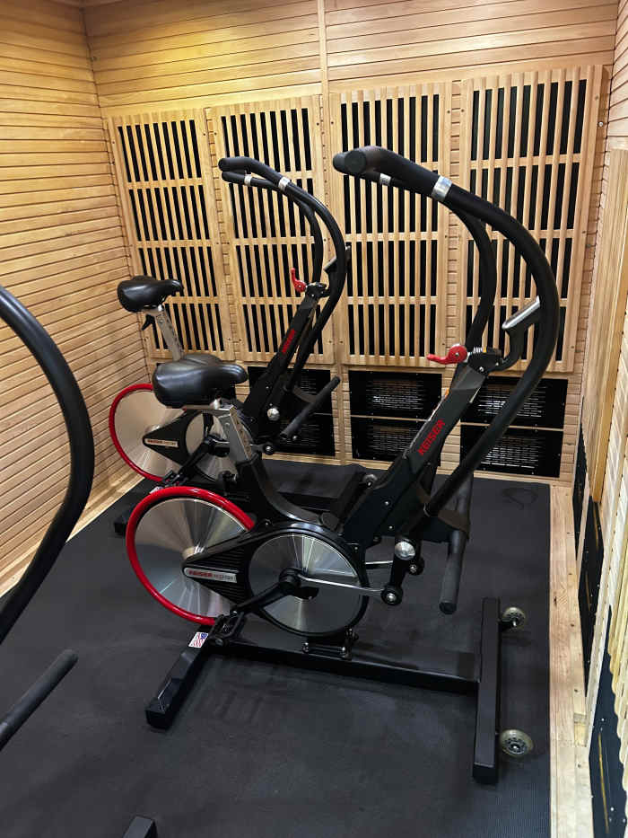 A Review of HOTWORX Workout Facilities - HubPages