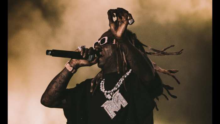 50 Hip-Hop & Rap Songs About Flexing - HubPages