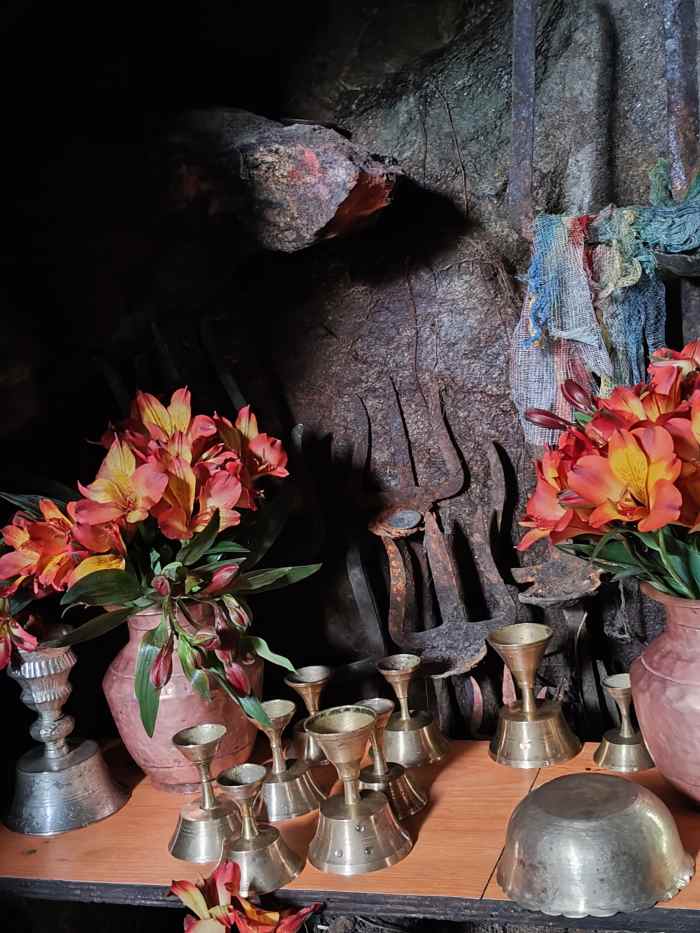 Cave Shrine of Lord Shiva, Rammam, Darjeeling district, West Bengal ...