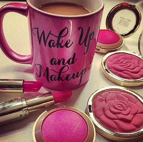 Must Have Essentials For Every Girls Makeup Bag - HubPages