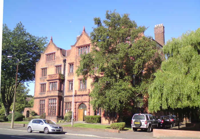 Visiting Aberdare Hall, Cardiff University, Cardiff, Wales: Elegant ...