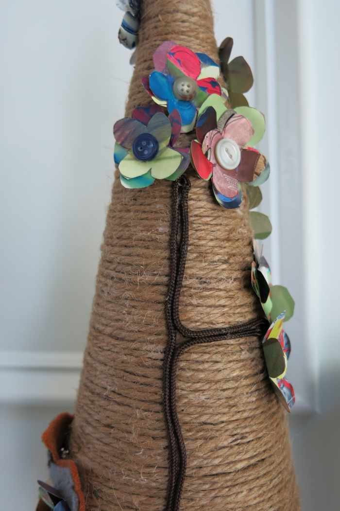 DIY Craft: Vintage Inspired Handmade Tree with Paper Flowers - Great ...