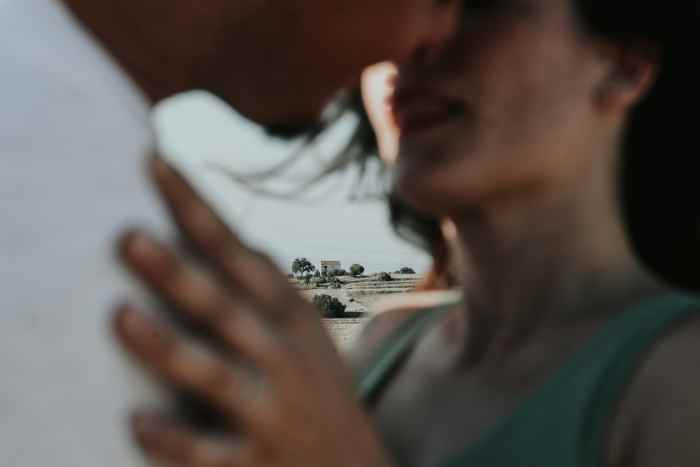 The Relationship Rebound: 7 Signs It’s More Than Just a Distraction - HubPages