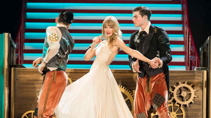 50 Best Best Songs About Forbidden Love - HubPages