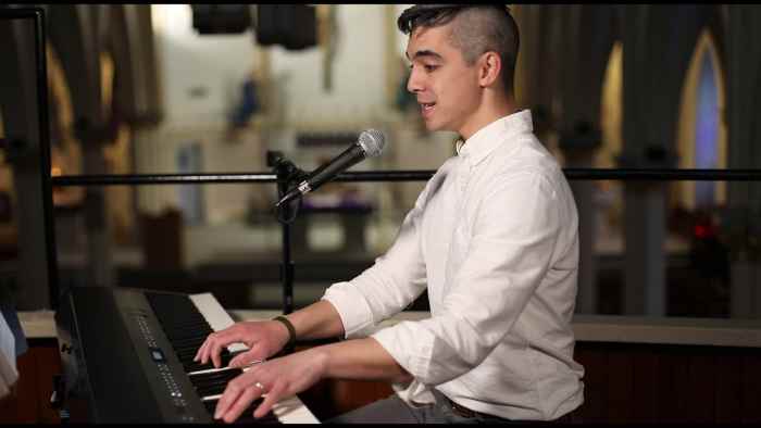 50 Best Worship Songs About Reconciliation - HubPages