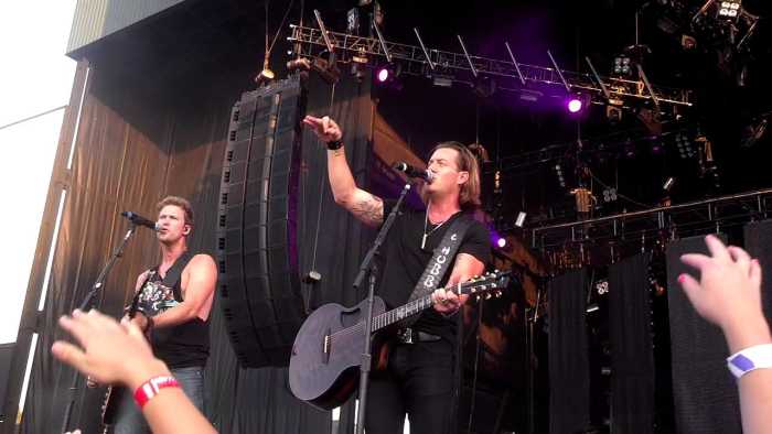 50 Best Country Songs About Cruising - HubPages