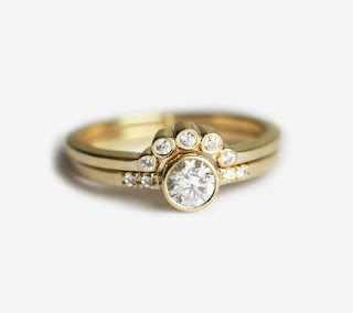 Why Choose a Bezel Engagement Ring? Pros, Cons & Inspiration Ideas ...