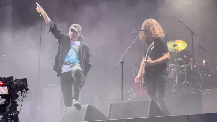 50 Best Emo Songs for IG Reels & Stories - HubPages