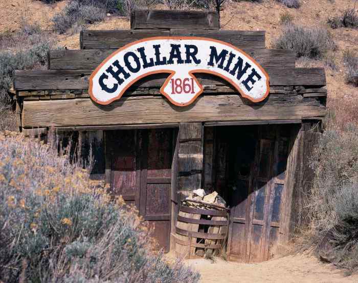 13 Unique Old West and Mining Towns to Visit in Nevada - HubPages