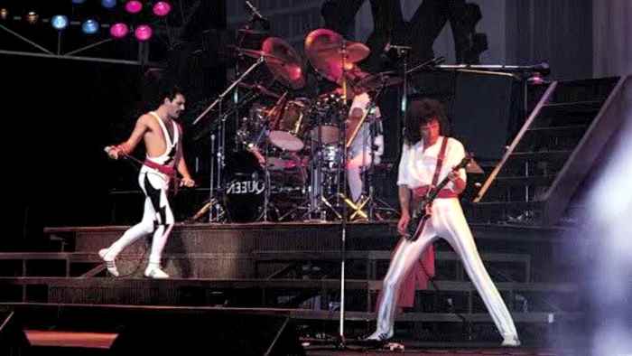 50 Best Rock Songs About Living Life to the Fullest - HubPages