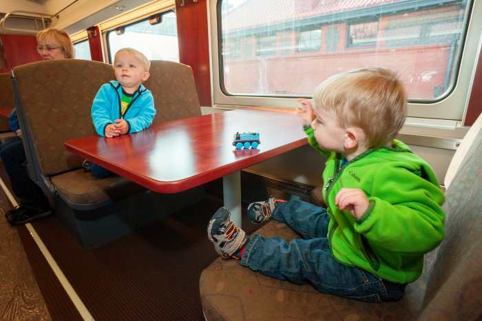 Five Tips for Long-Distance Travel by Train With a Toddler - HubPages