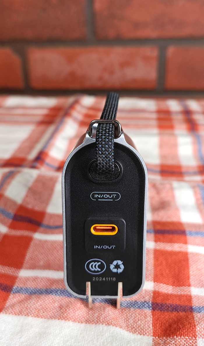 Review of the RedMagic 3-in-1 Power Bank and GaN Charger - HubPages