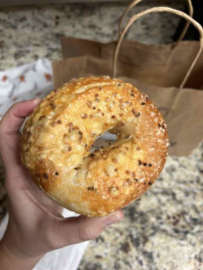 A Review of Jeff's Bagel Run - HubPages